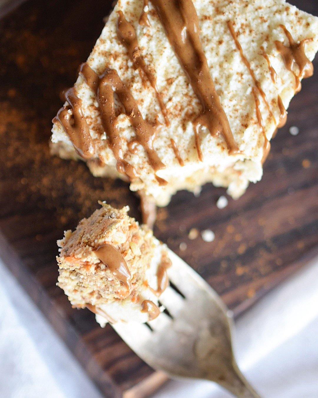 Raw Sprouted Carrot Cake – JEM Organics